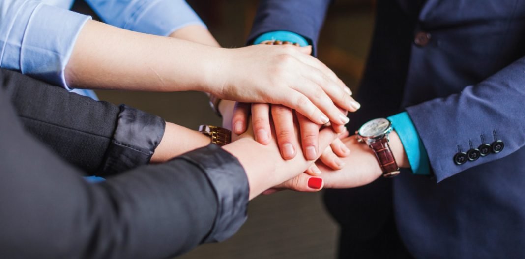 Oracle helps Organizations Boost Employee Engagement & Retention ... Oracle helps Organizations Boost Employee Engagement & Retention ...