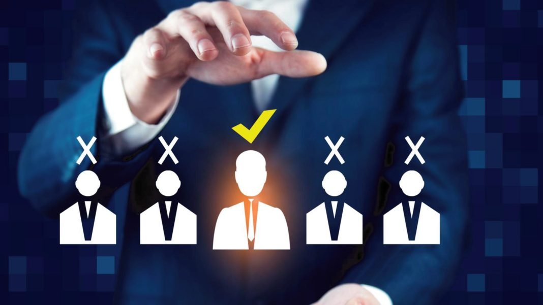 TrackerRMS expands partnership with Daxtra