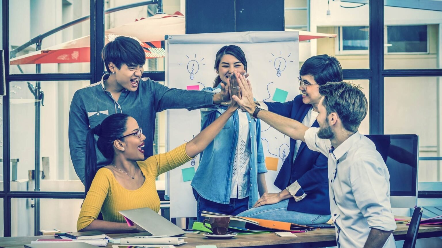 Appspace Acquires Igloo Software